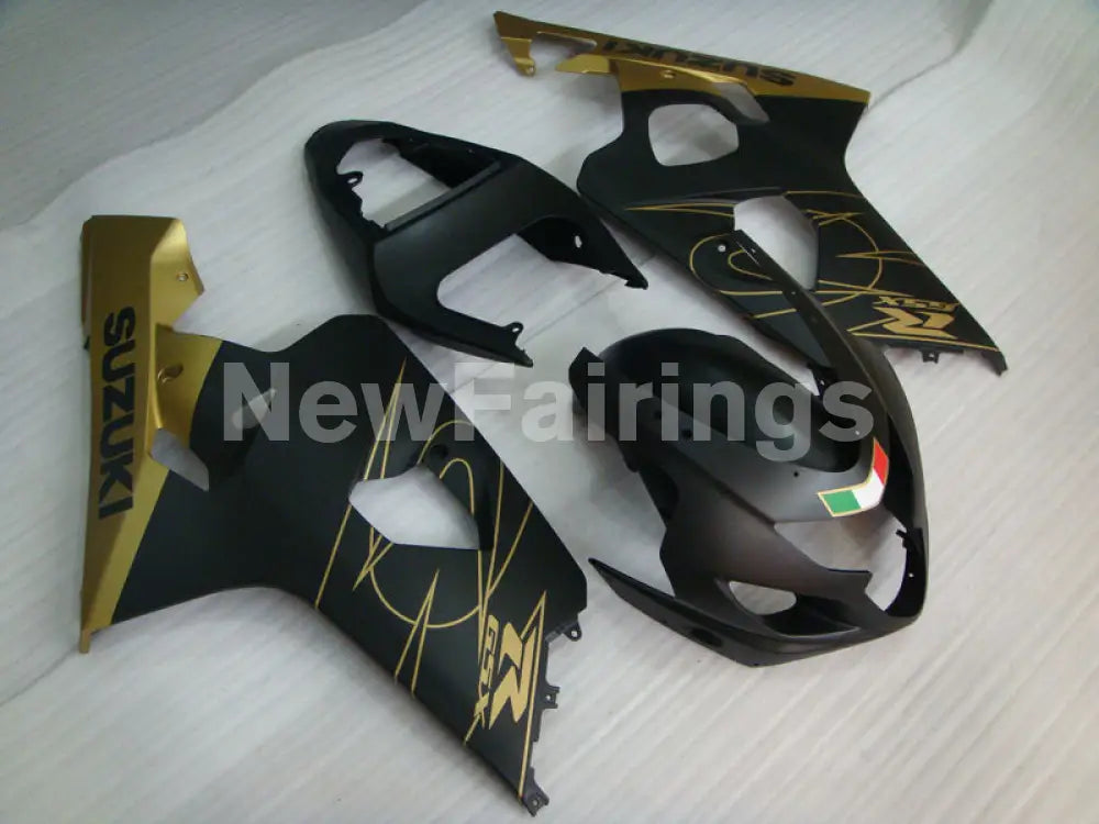 Matte Black and Gloden Factory Style - GSX-R600 04-05 – NewFairing